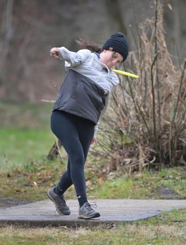 Silver Bells IV Disc Golf Tournament [photos] | | lancasteronline.com