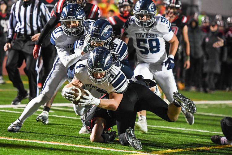 Hempfield vs. Manheim Township - District 3 Class 6A football ...