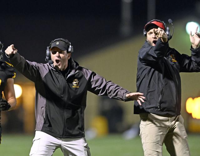 Elizabethtown vs. Solanco - L-L League Week 7 football [photos] | High ...