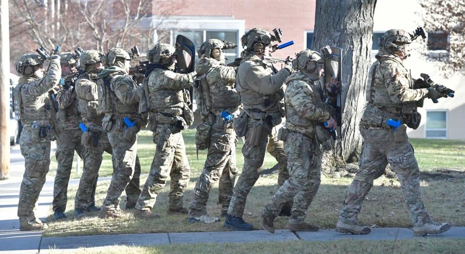 Pennsylvania State Police SERT Team trains on the MU Campus [photos ...