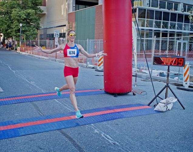 Scenes from the 46th Red Rose Run through Lancaster City [photos ...
