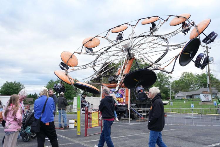 Mountville Days Carnival attendees enjoy rides, food and games at ...
