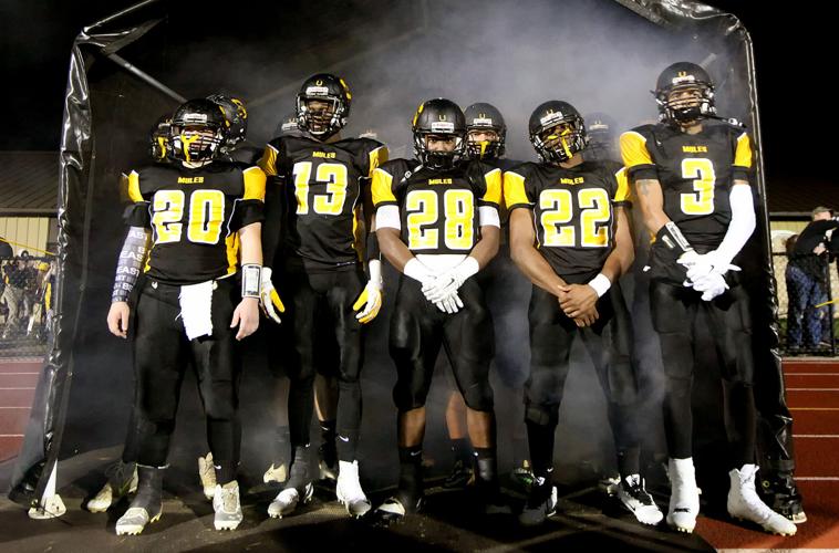 Barons pull out dramatic comeback win, deal Solanco first defeat | High ...