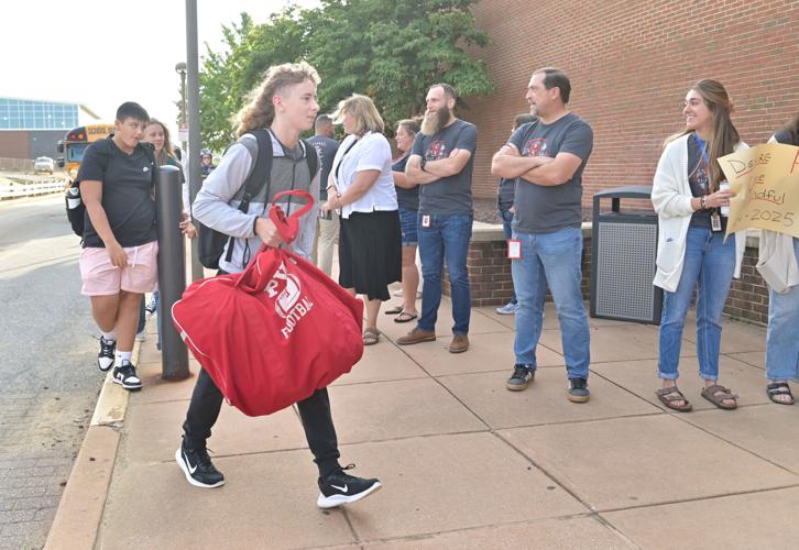 Pequea Valley students return for their first day of school [photos ...