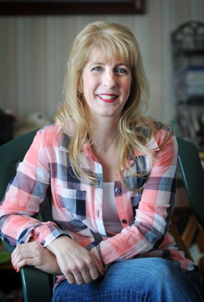 Decades after adoption, local birth mother finds her son -- and peace ...