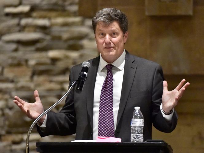 Radio host Ken Matthews condemns 'verbal minefield' of political ...