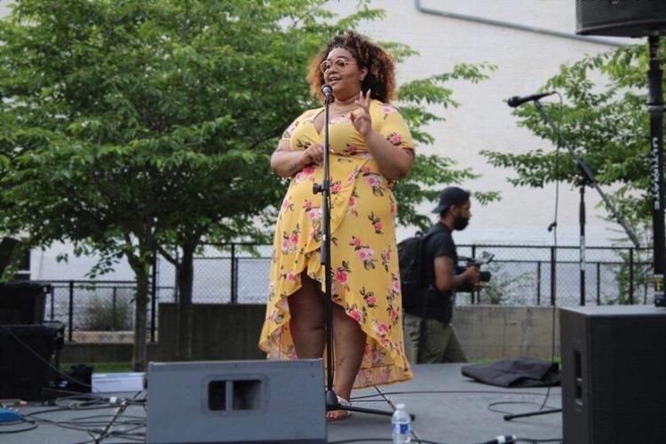 Spoken-word artist Thunda Khatt hosts 'Thunda ‘n’ Mimosas' this weekend ...