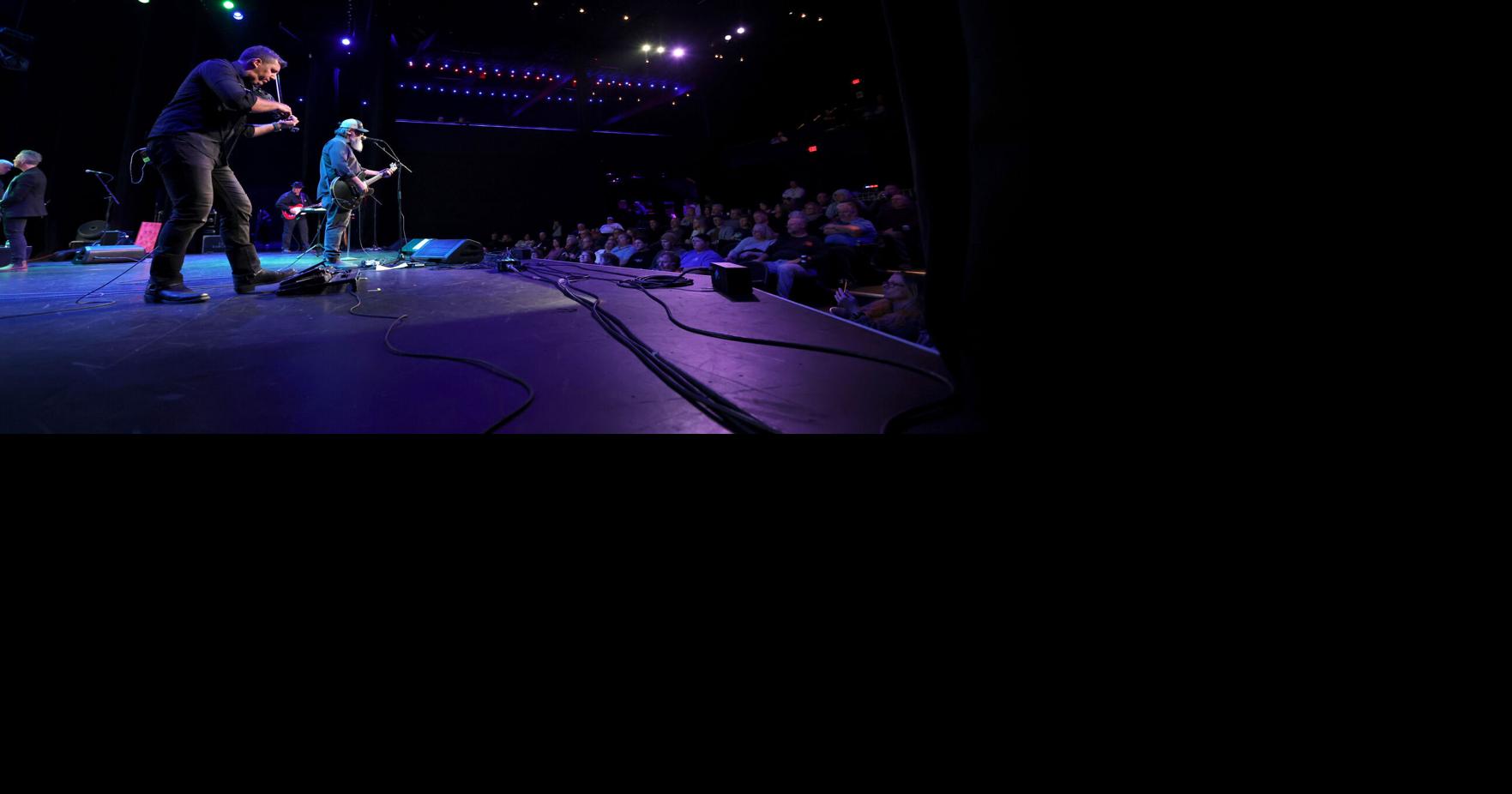 The Badlees perform at Mickey's Black Box; did we spot you? [photos ...