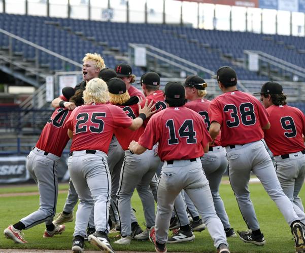 Ephrata vs. Hempfield - District 3 Class 6A baseball championship ...