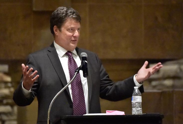 Radio host Ken Matthews condemns 'verbal minefield' of political ...