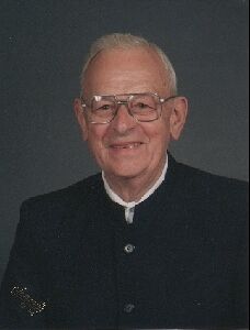 Eugene H. Sauder | Obituaries | lancasteronline.com