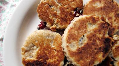 biscuits in welsh