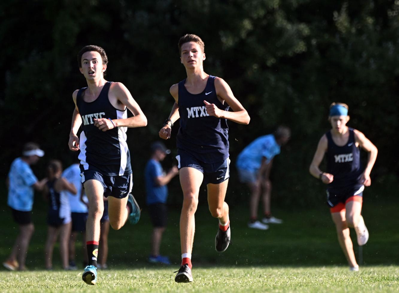 Pack mentality helps Manheim Township boys, girls run to impressive L-L ...