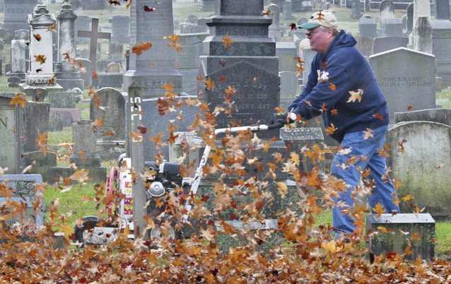 Volunteers clean up Mount Bethel Cemetery in Columbia | News ...