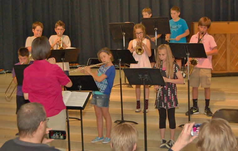 Pequea Elementary gets up a full head of STEAM | News | lancasteronline.com