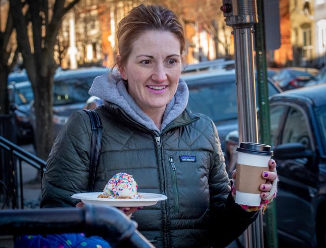 Splits and Giggles serves up sundaes during National Ice Cream for ...