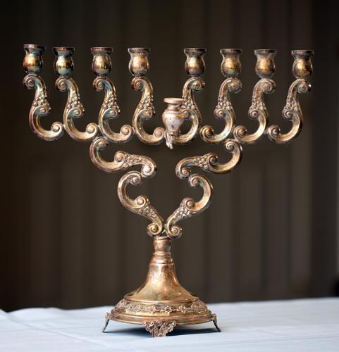 See Marty Kapell's menorah collection [photos] | | lancasteronline.com