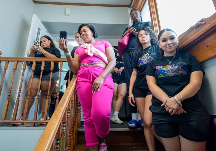 Inspirational women mural unveiled by powerlifter Tamara Wolcott at ...