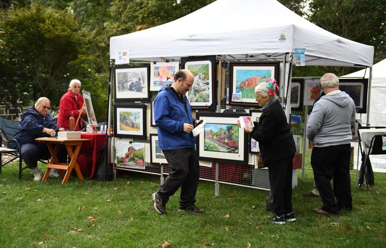 Into the woods ... for art: Landis Woods Outdoor Fine Art Show [photos ...