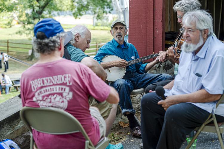 Poole Forge hosts a day filled with family fun [photos] | Entertainment ...
