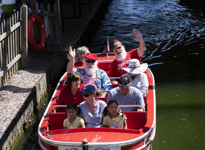 Santas take over Dutch Wonderland during 7th annual Santa Gathering ...