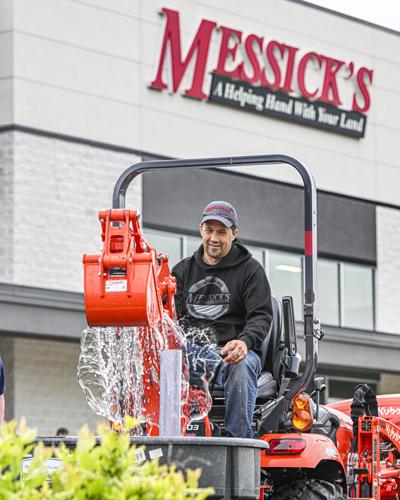 Messick Farm Equipment hosts tractor show in Mount Joy [photos ...