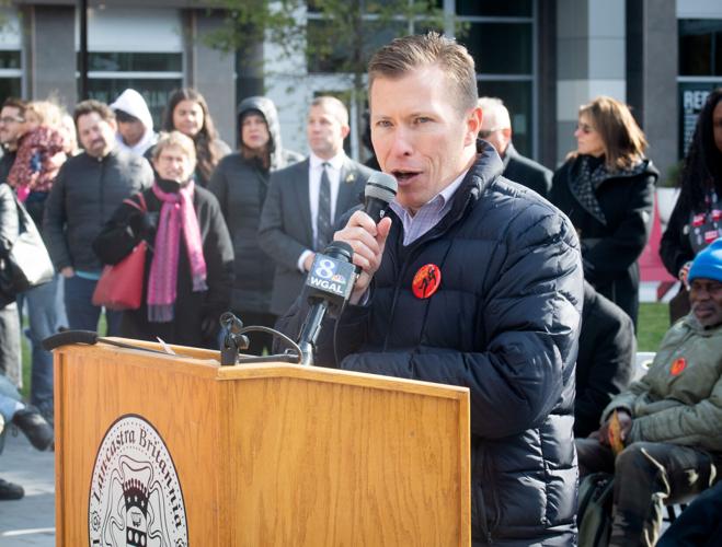 Statue of Barney Ewell dedicated in Lancaster City plaza [photos ...