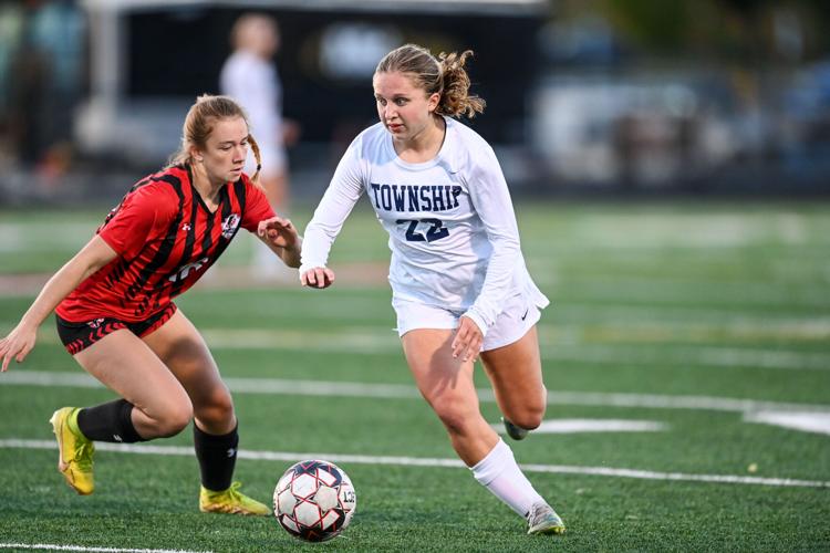 Warwick vs. Manheim Township - L-L League girls soccer championship ...