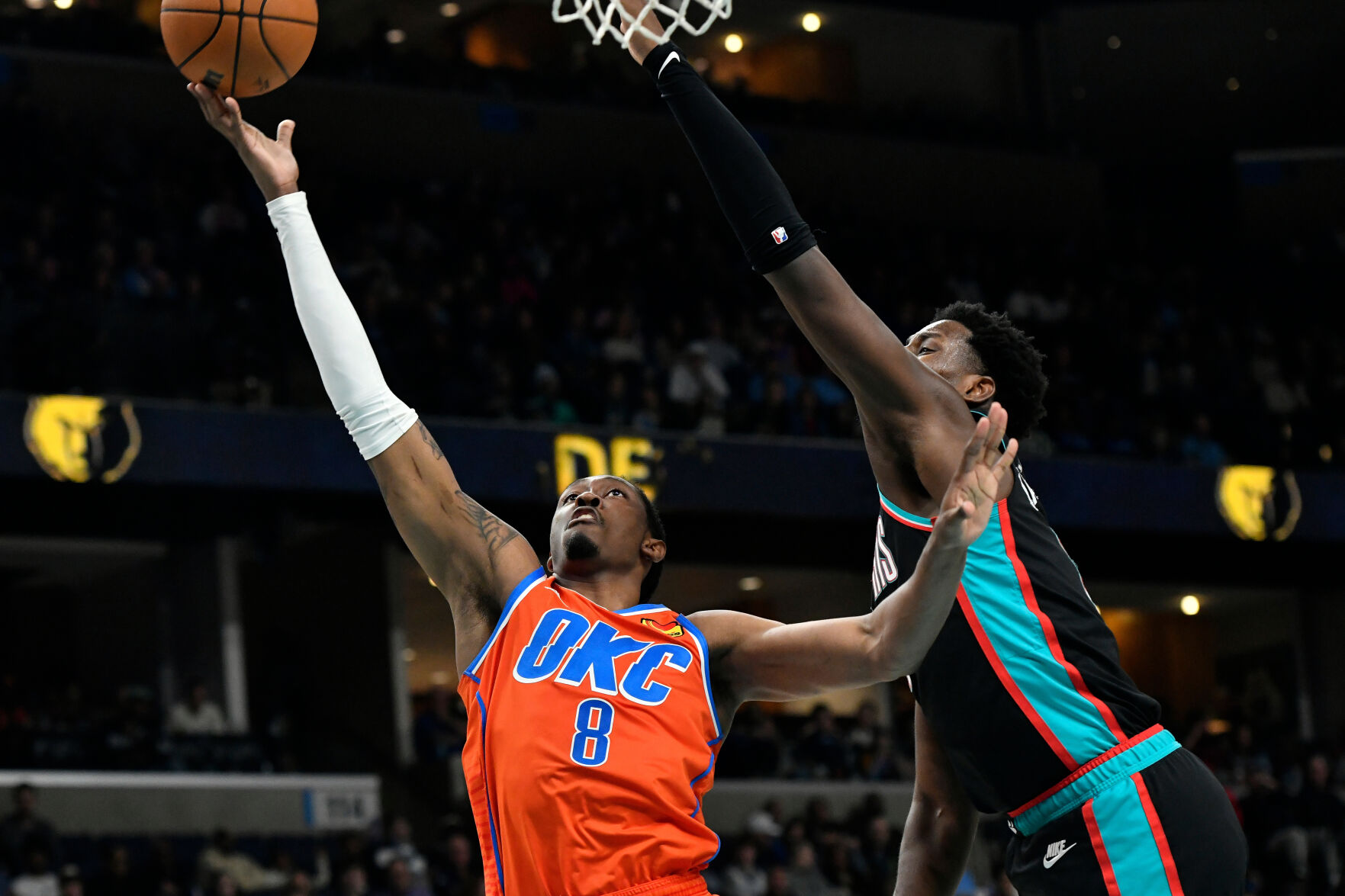 Jalen y Kenrich Williams ayudan a Thunder a remontar ante Grizzlies y a ...