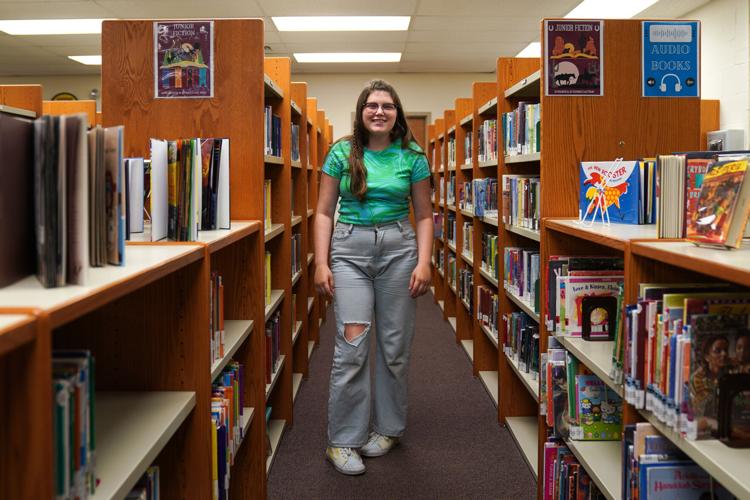Teen visiting from Thailand found summer fun crafting programs ...