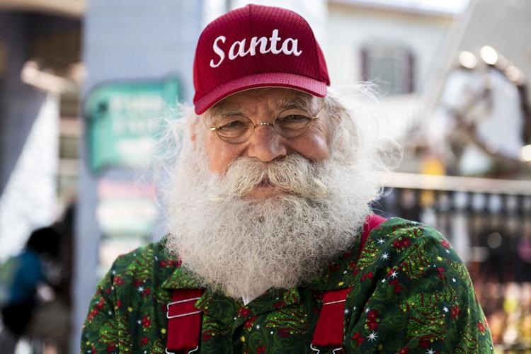 Santas take over Dutch Wonderland during 7th annual Santa Gathering ...