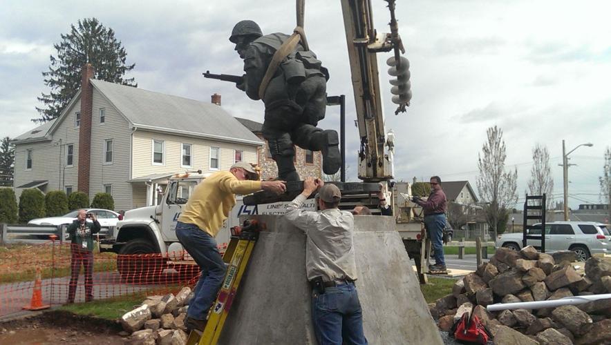Major Dick Winters is home in Ephrata | News | lancasteronline.com