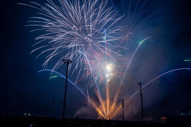 Fireworks and drone show in Lititz Springs Park for July 4th ...