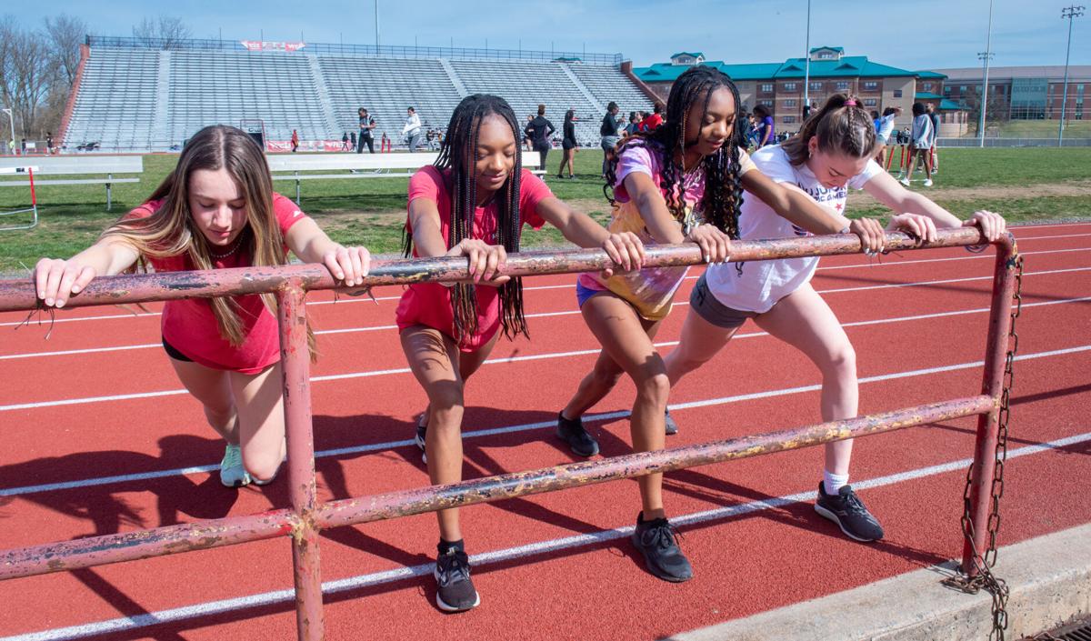 Mccaskey Track And Field Builds A Dream Team In The Girls 1600 Relay High School Track And