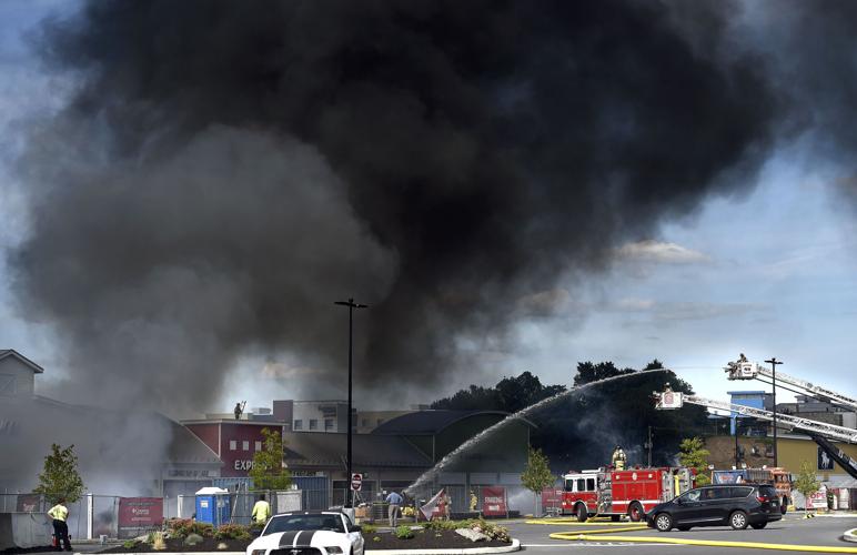 Construction site fire at Tanger Outlets in Lancaster County [photos ...