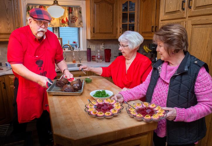 Dottie and Tim Weber's Valentine's dinner for widows [photos ...