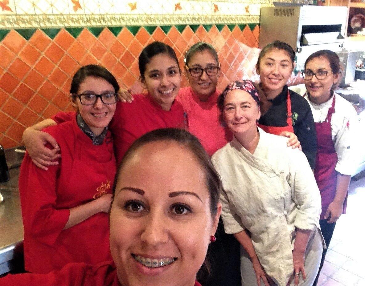 How to make salsa with in-season tomatoes and tomatillos | Life ...