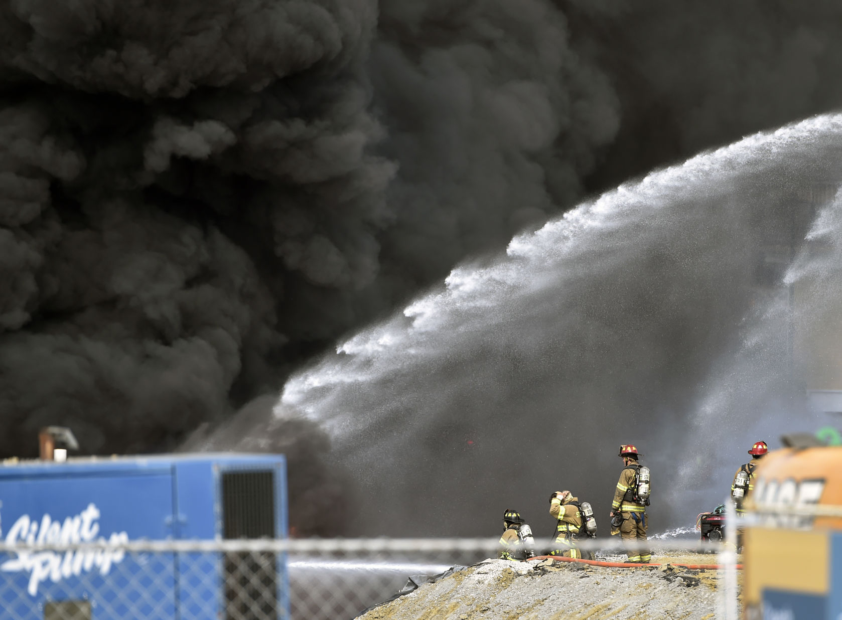 Watch: Footage from the scene of the Tanger Outlets fire [video ...