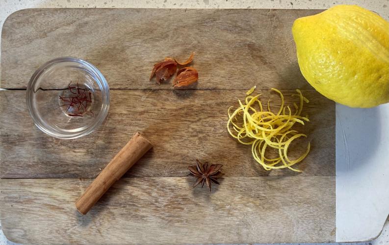 How to poach pears for a downsized Thanksgiving, with recipe | Life ...