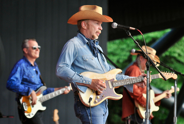 Dave Alvin keeps the Long's Park Summer Music Series hopping | News ...