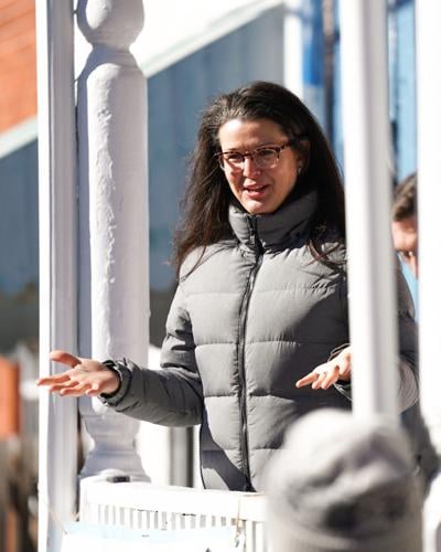 Celebrate Manny and Awilda Cruz’s achievement of homeownership [photos ...