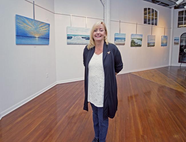 The sea is the star of Teri Thomas-Edgeworth's 'Authenticity' at ...