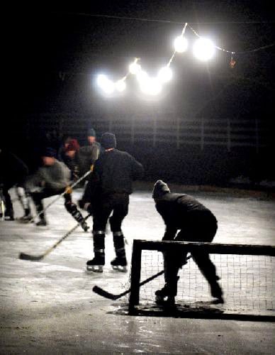Young Amish hockey players enjoy generations-old tradition | News ...