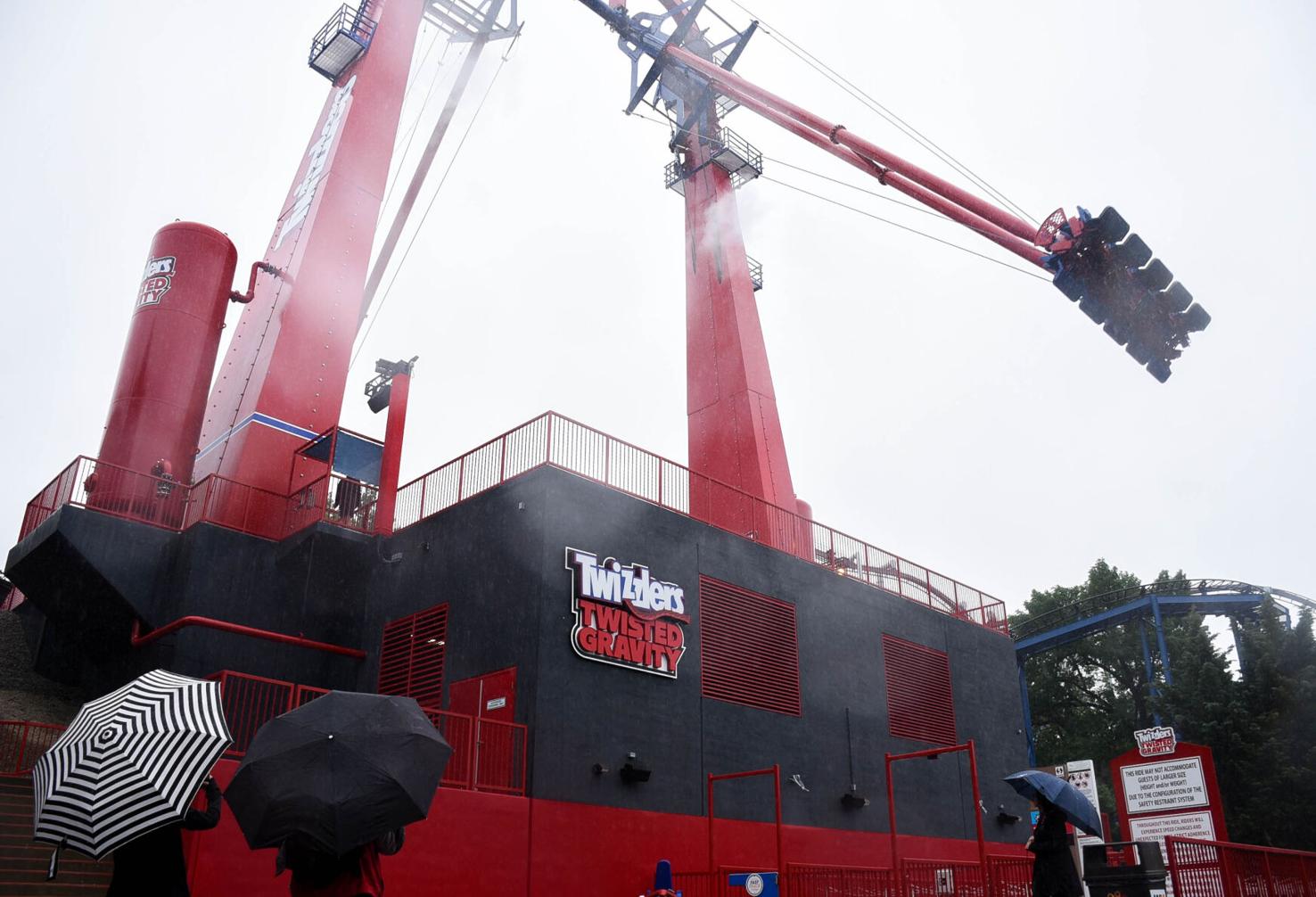 Here's what it's like to ride Hersheypark’s new Twizzlers Twisted ...