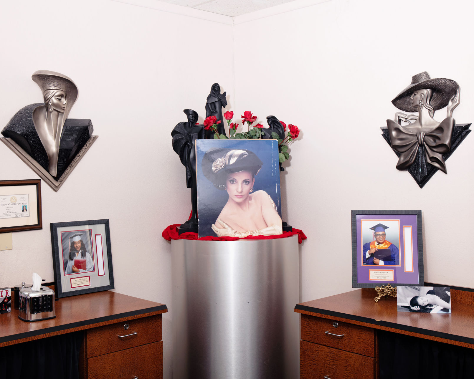 Do you remember Glamour Shots? Only five survive at malls across ...