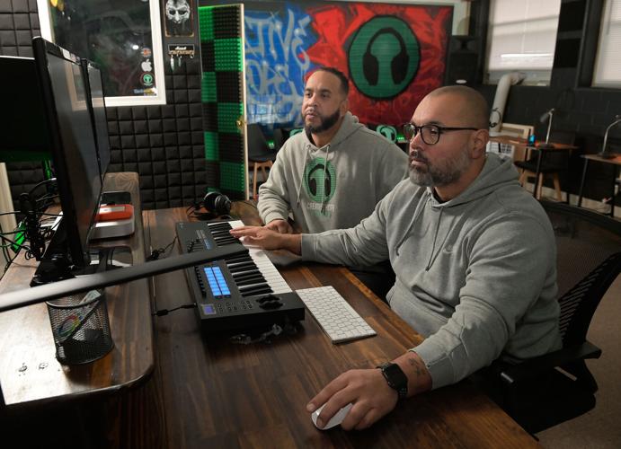 Creative Hope Studios helps students express themselves through music [photos] | Local News ...