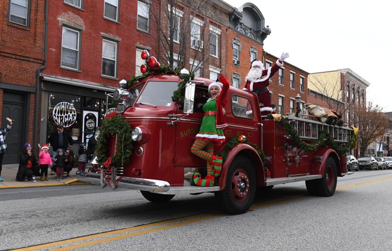 Parade with Santa, other festivities mark Christmas in Columbia event ...