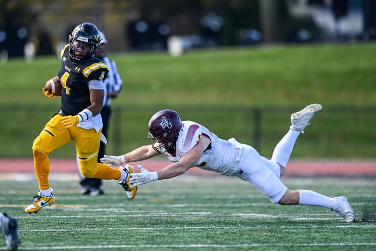 Millersville vs. Bloomsburg - NCAA Division II football [photos ...