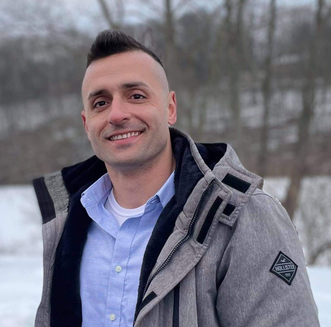 FBI charges Ephrata man, shown on video using pepper spray on police ...