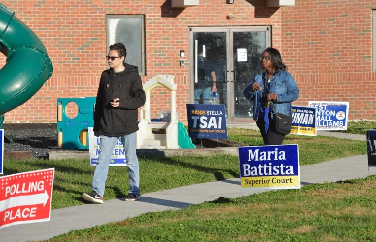 Scenes from the polls in Lancaster County on Election Day 2025 [photos ...